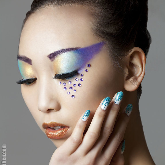 Extreme MakeUp Shooting im Fotostudio in Essen